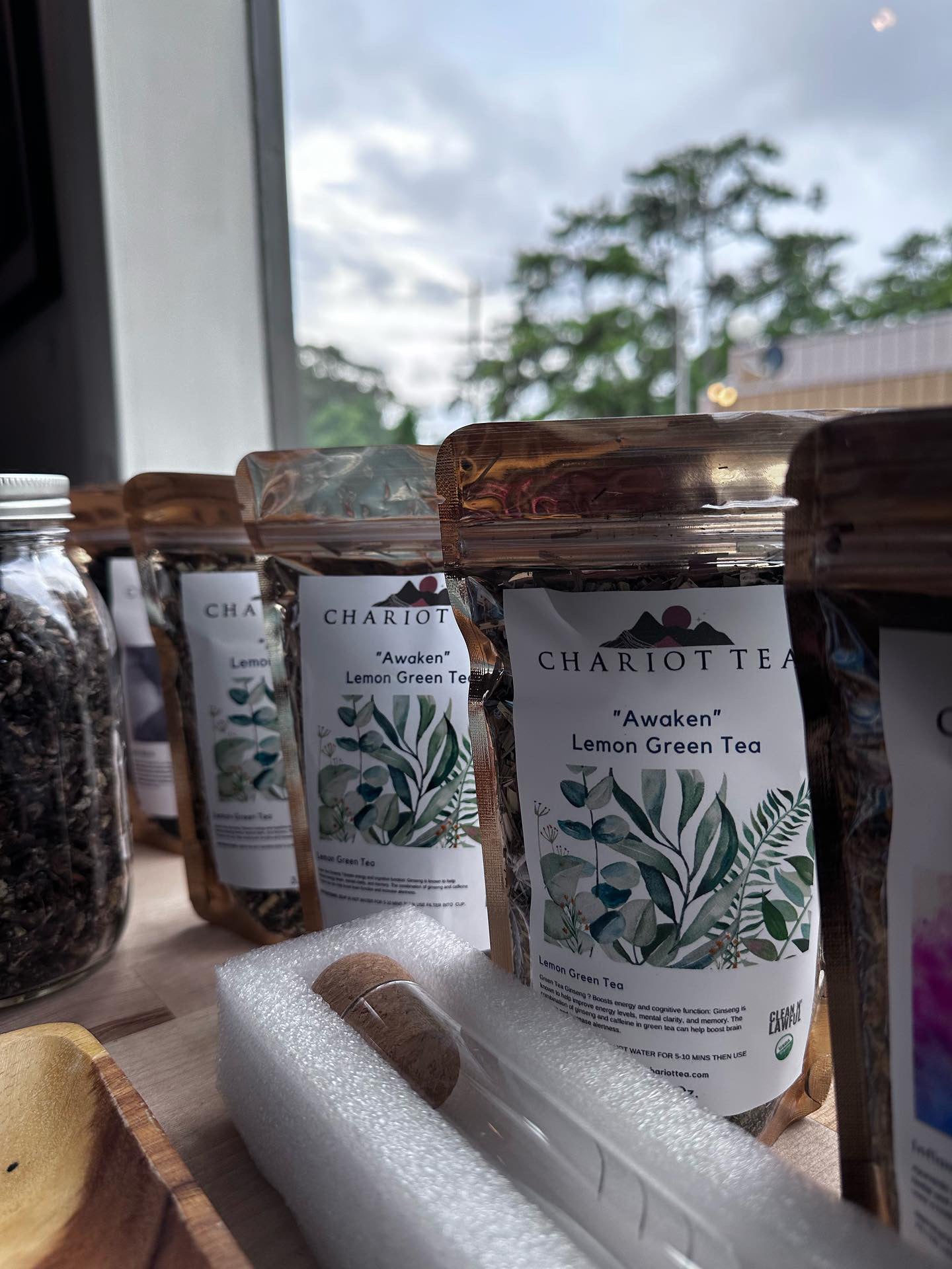 CHARIOT TEA
